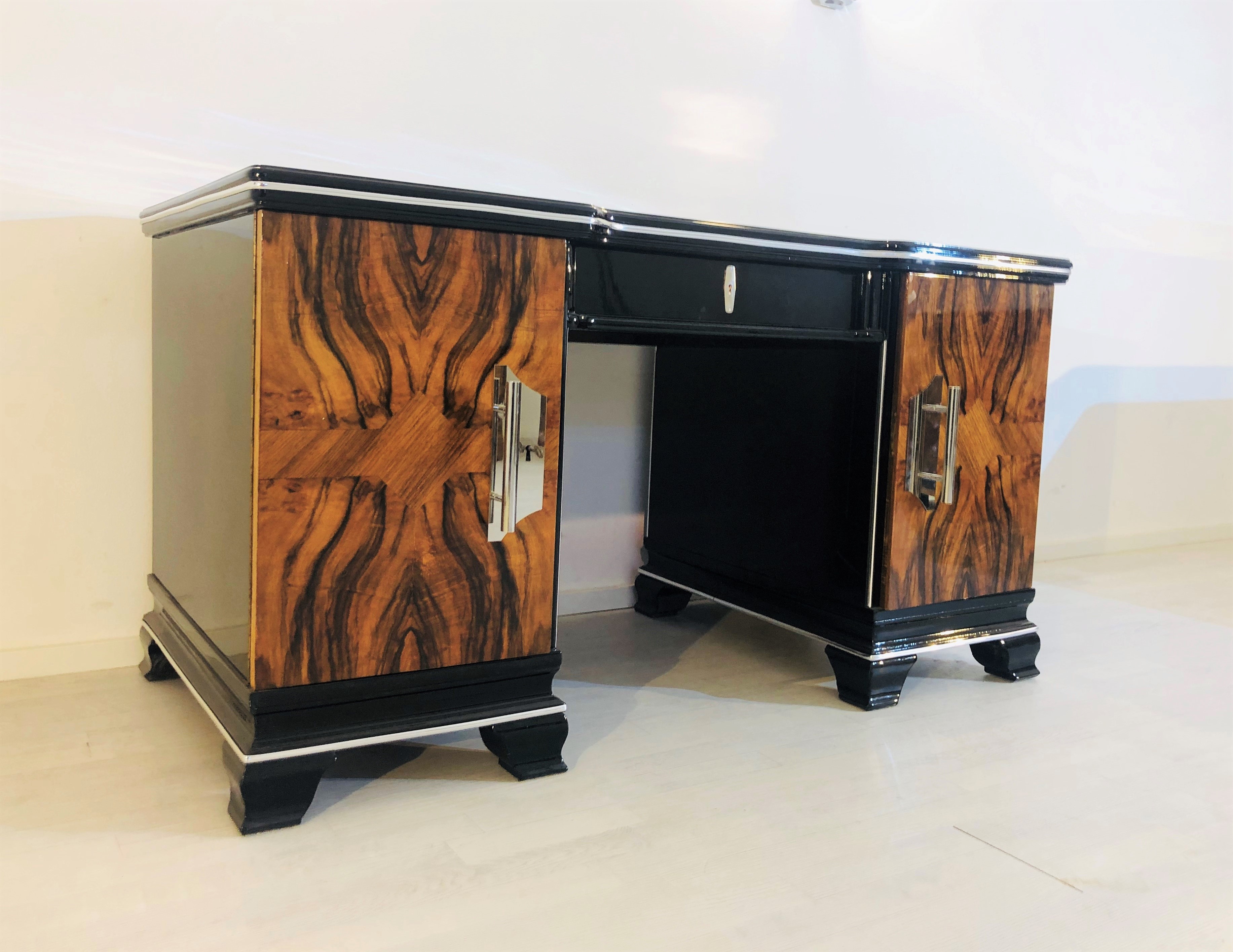 1920s Art Deco Desk Walnut Wood Front - Original Antique Furniture