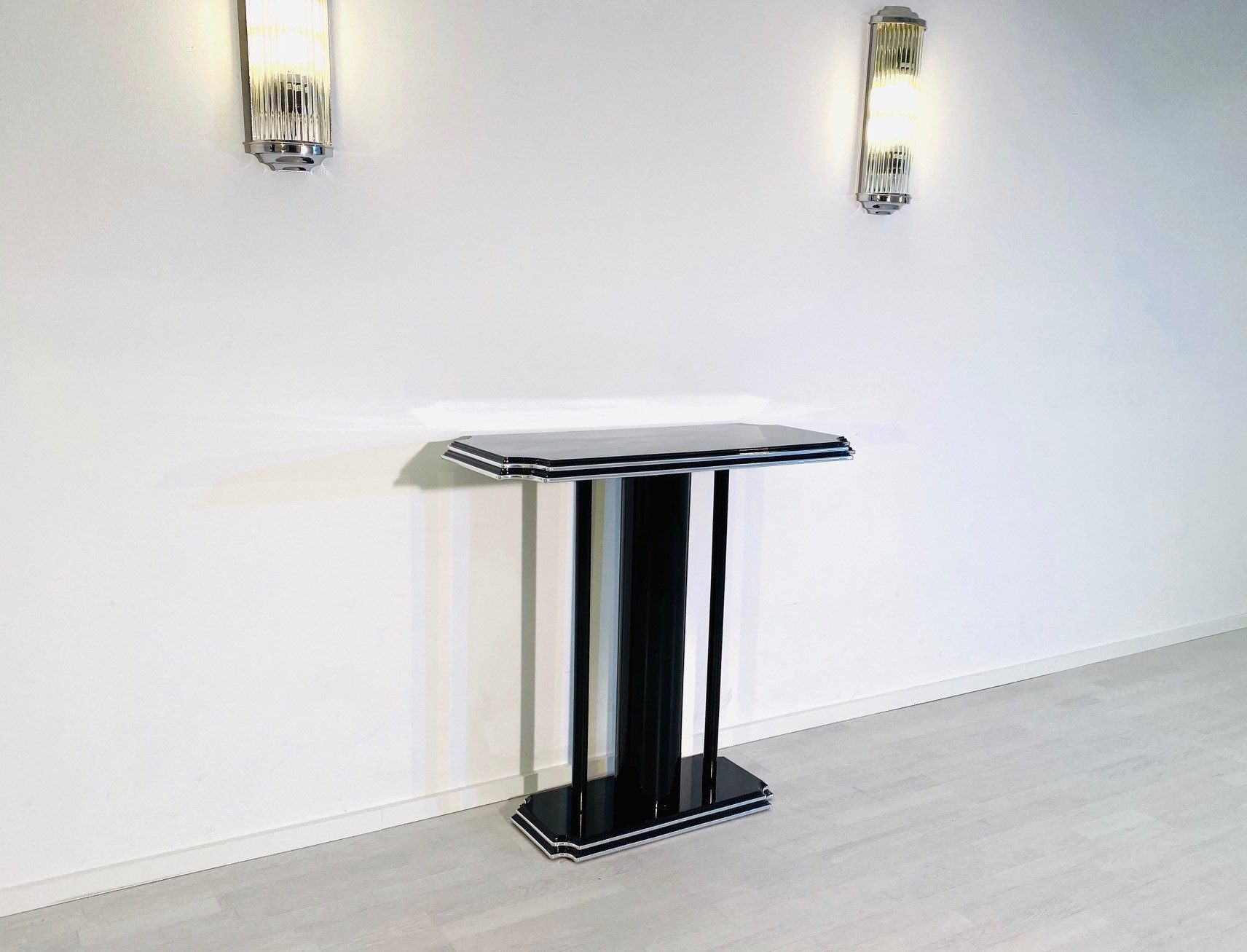High-Gloss Black Console Table with an Art Deco Design - Original ...
